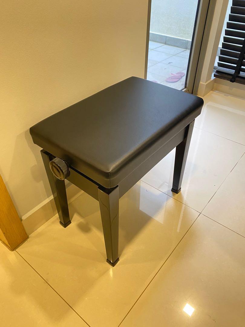 Yamaha piano chair (adjustable height), Furniture & Home Living ...