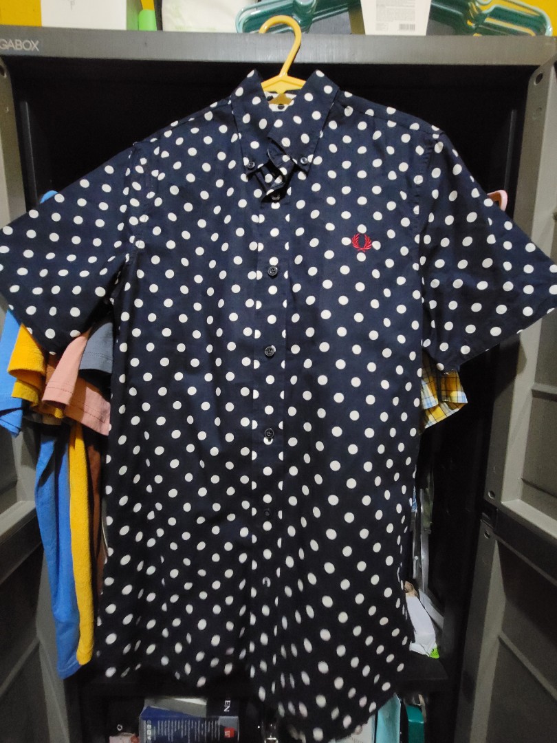 AUTHENTIC FRED PERRY EXTRA SMALL, Men's Fashion, Tops & Sets, Tshirts ...