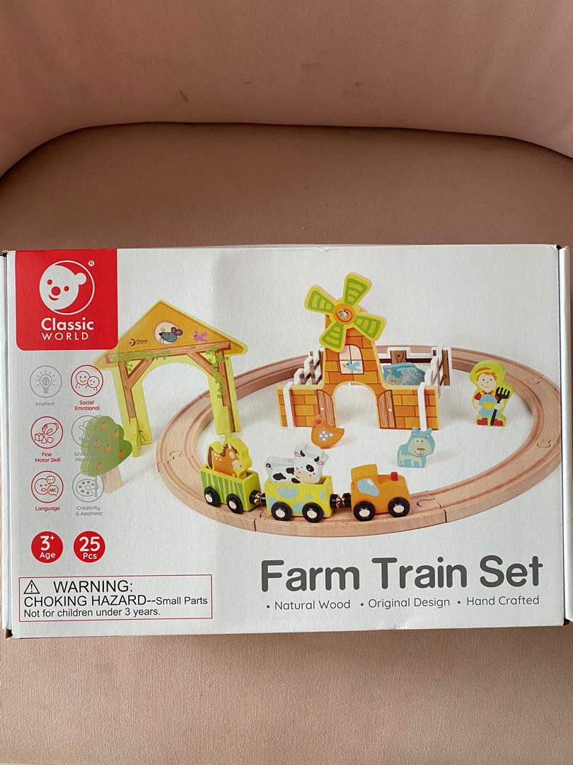 Farm Train Set, Hobbies & Toys, Toys & Games on Carousell
