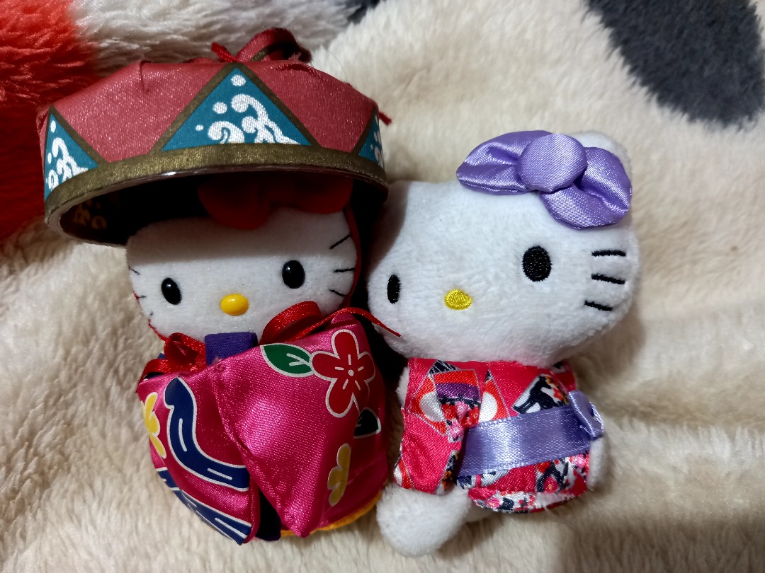 Hello Kitty in kimono, Hobbies & Toys, Memorabilia & Collectibles, Fan ...