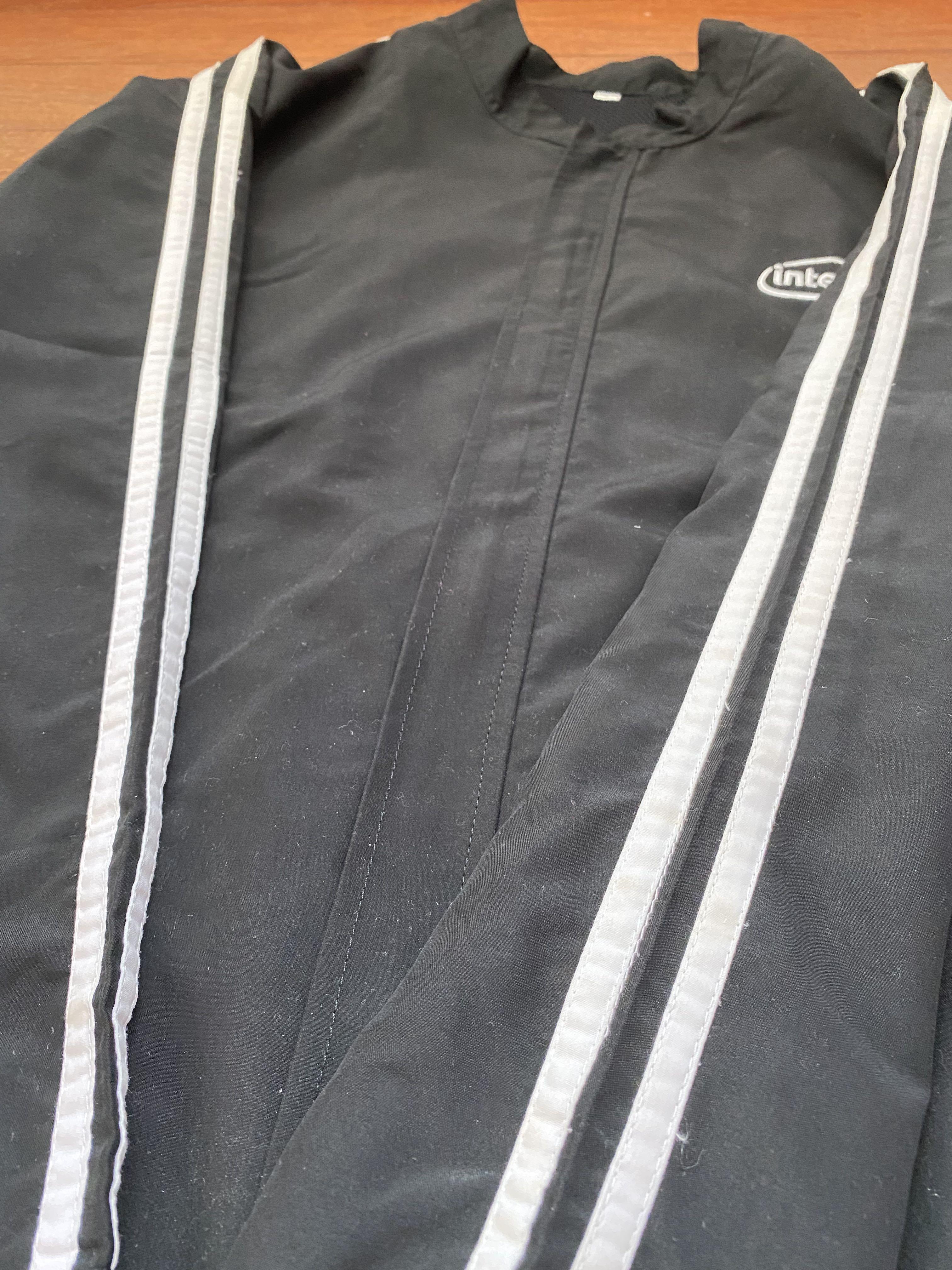 Intel Windbreaker Jacket Stripped, Women's Fashion, Activewear on Carousell