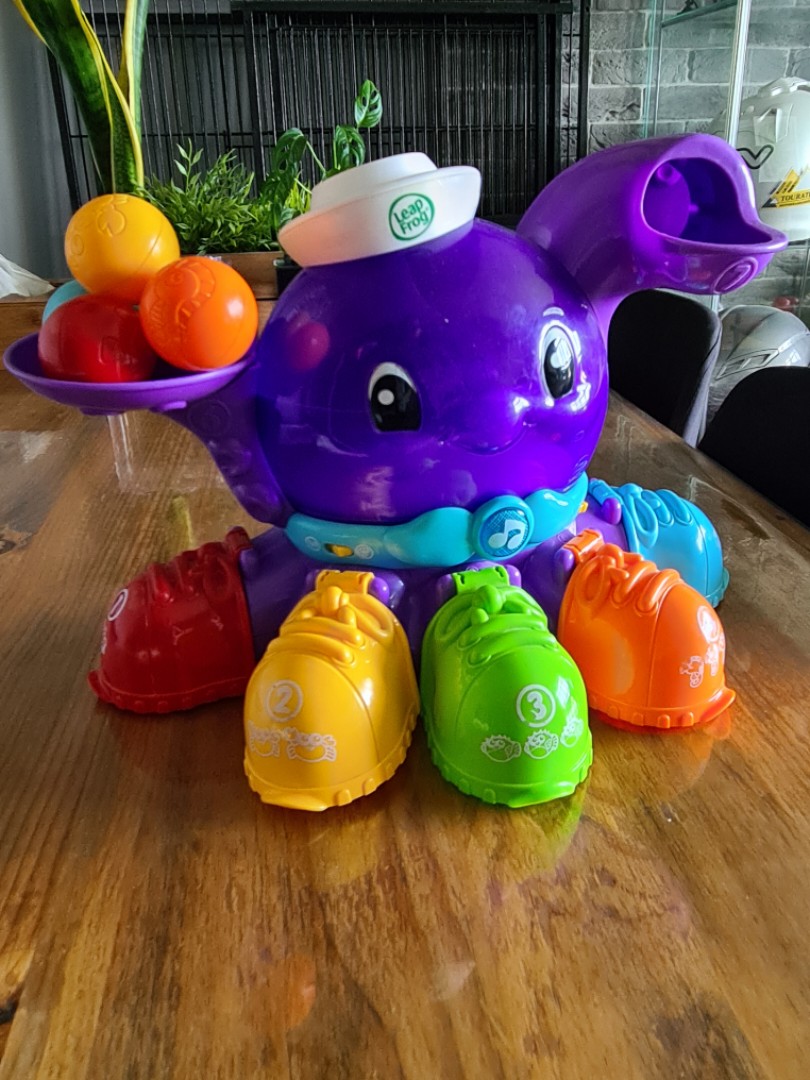 Musical Peek-a-shoe Octopus Leapfrog, Babies & Kids, Infant Playtime on ...