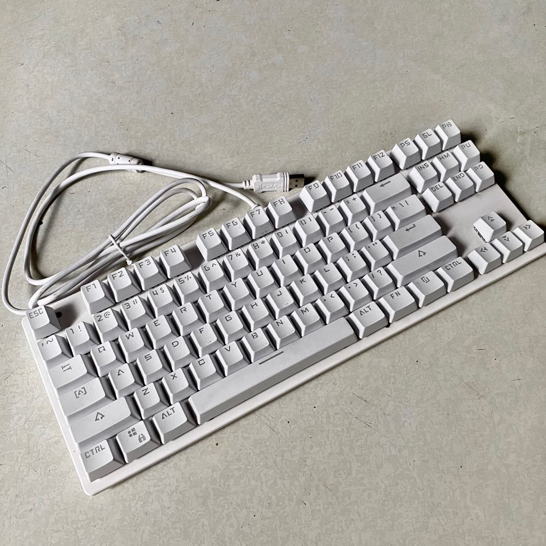 Leaven K550 White Mechanical Keyboard, Computers & Tech, Parts ...