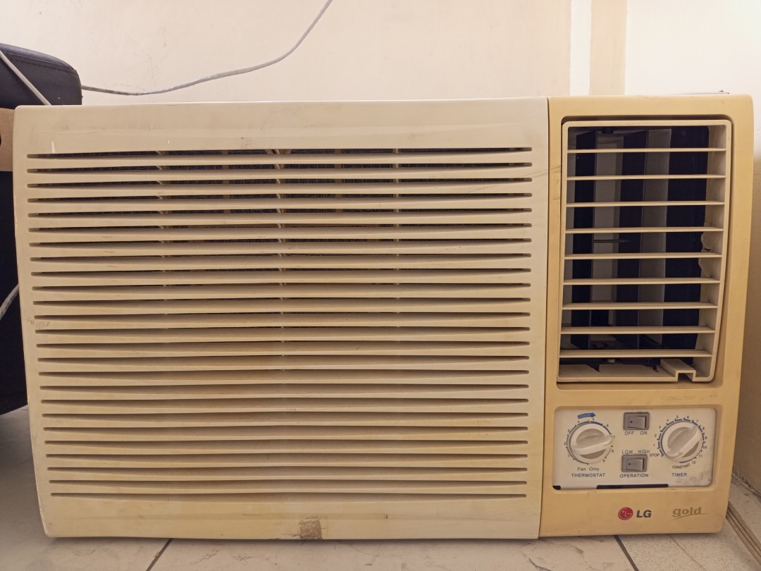 LG 1.5 HP AIRCON, TV & Home Appliances, Air Conditioning and Heating on ...