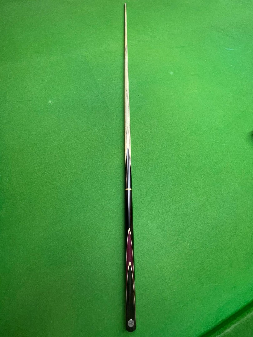 LP snooker cue, Sports Equipment, Sports & Games, Billiards & Bowling ...