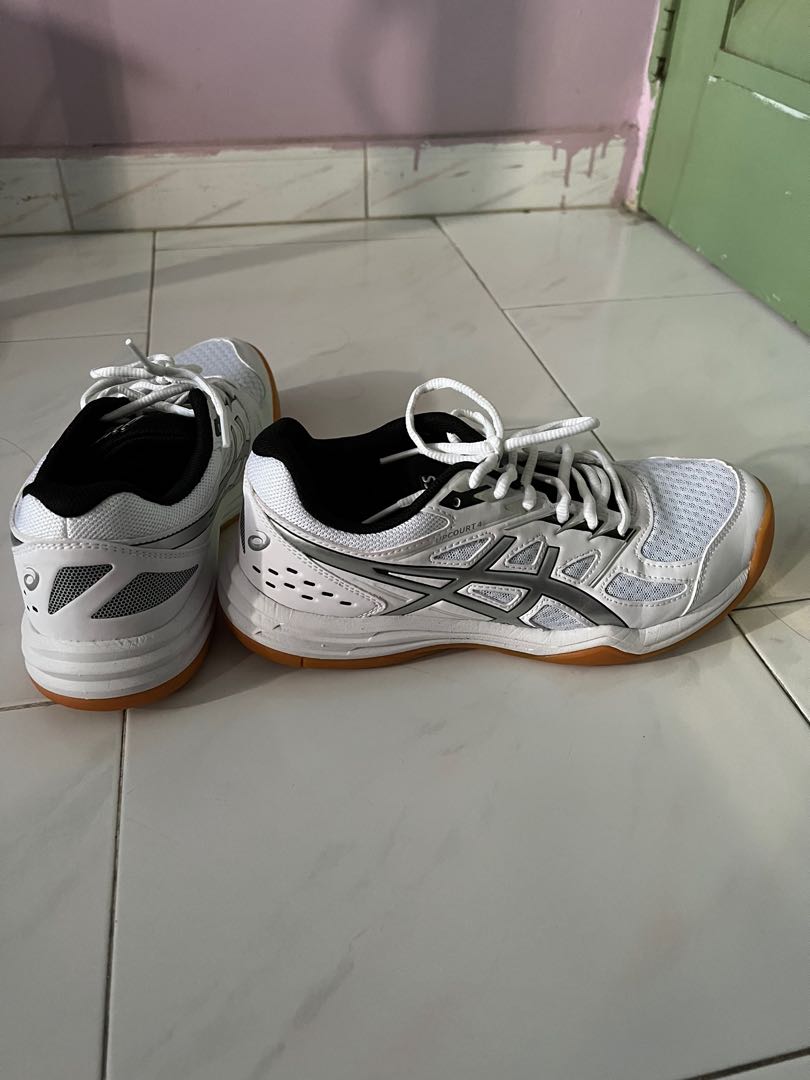 ASICS Upcourt 4 indoor court shoe, Men's Fashion, Footwear, Sneakers on Carousell