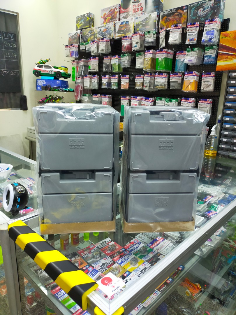 Original Tamiya pit box, Hobbies & Toys, Toys & Games on Carousell