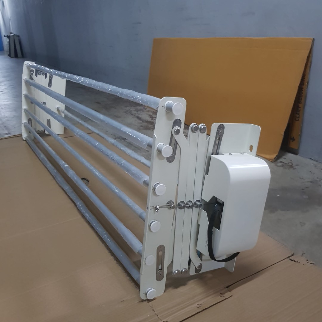 Pulley Clothes Drying Rack, Furniture & Home Living, Home Improvement ...