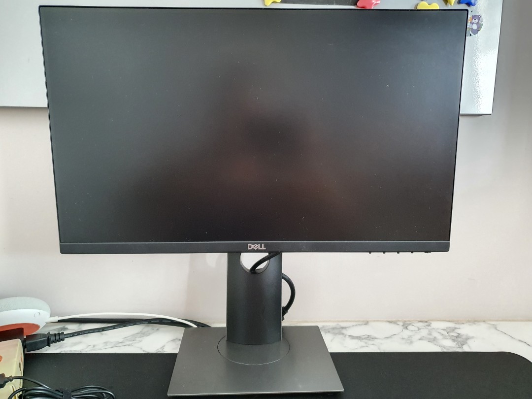 Spoilt Dell Monitor P2219H w height adjustable stand, Computers & Tech ...