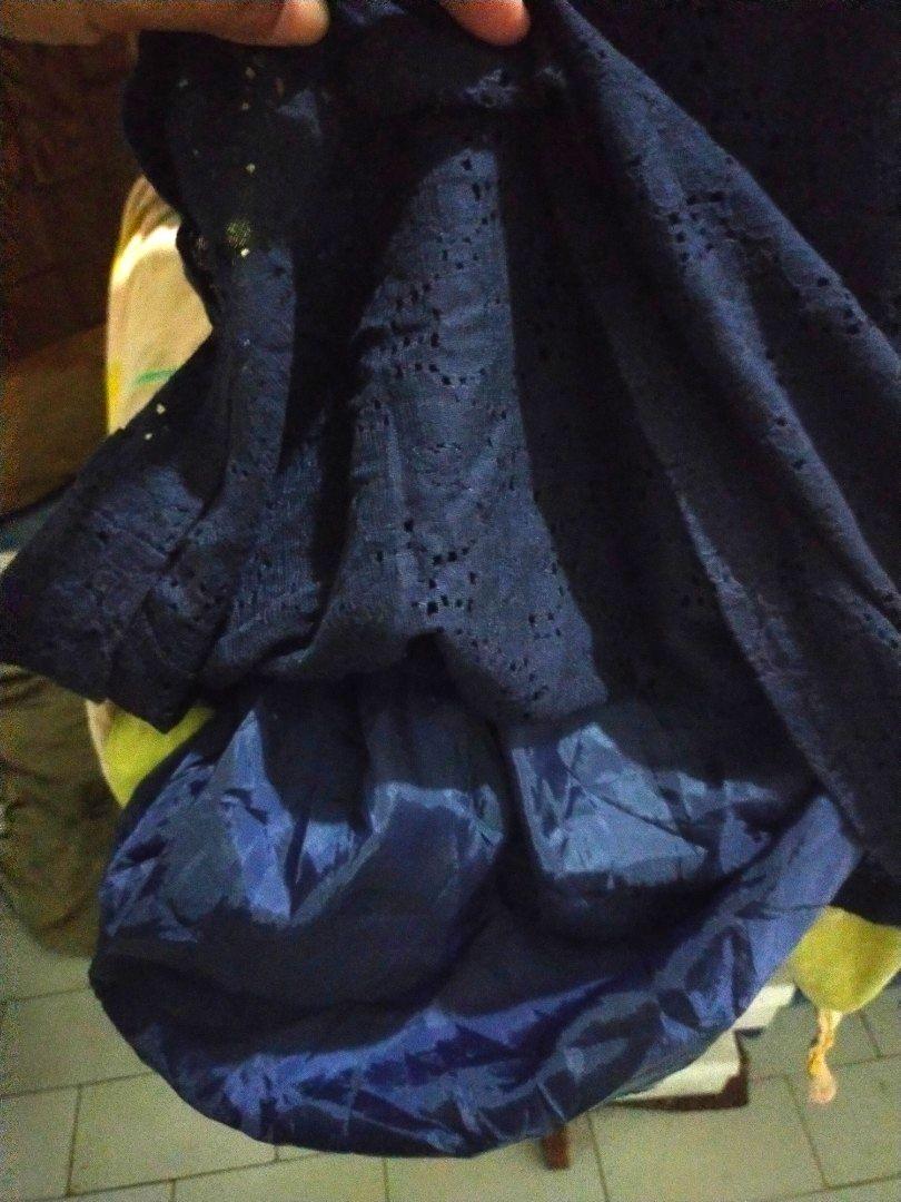 Tunik Brokat Biru Dongker Free Size Fit M Fesyen Wanita Pakaian Wanita Atasan Di Carousell