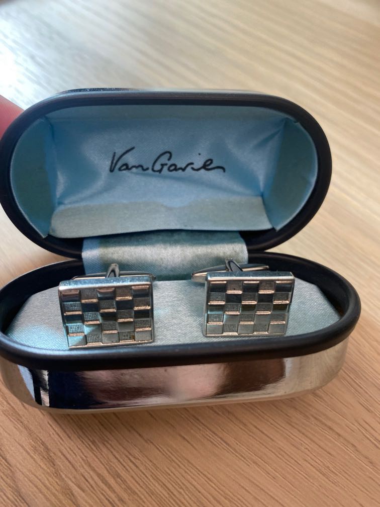 Van Garie Cuff Links, Men's Fashion, Watches & Accessories, Cuff Links ...