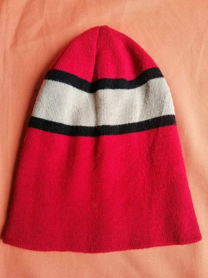 Victoria Bonet Original, Men's Fashion, Watches & Accessories, Caps ...