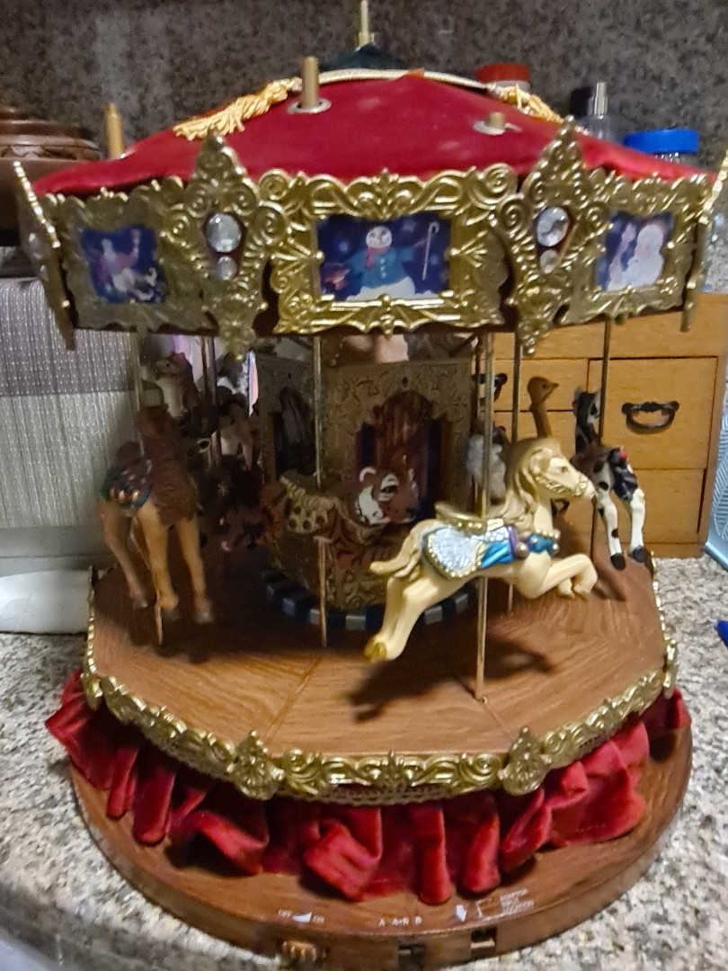 Vintage Carousel decor, Hobbies & Toys, Memorabilia & Collectibles ...
