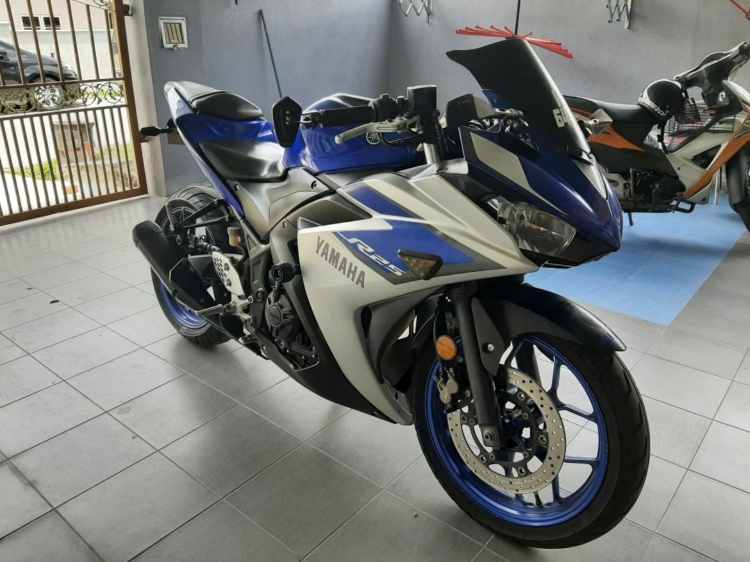 YAMAHA YZF - R25 2015, Motorbikes on Carousell