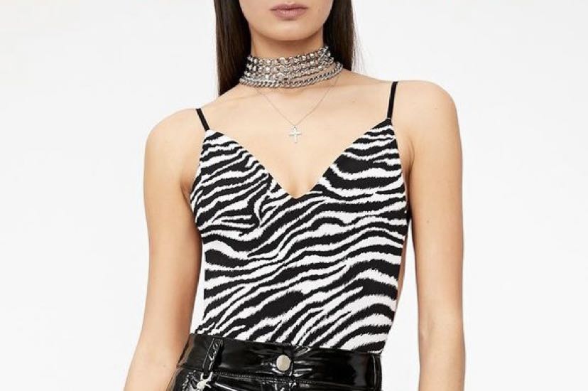 Dollskill top, Women's Fashion, Tops, Sleeveless on Carousell