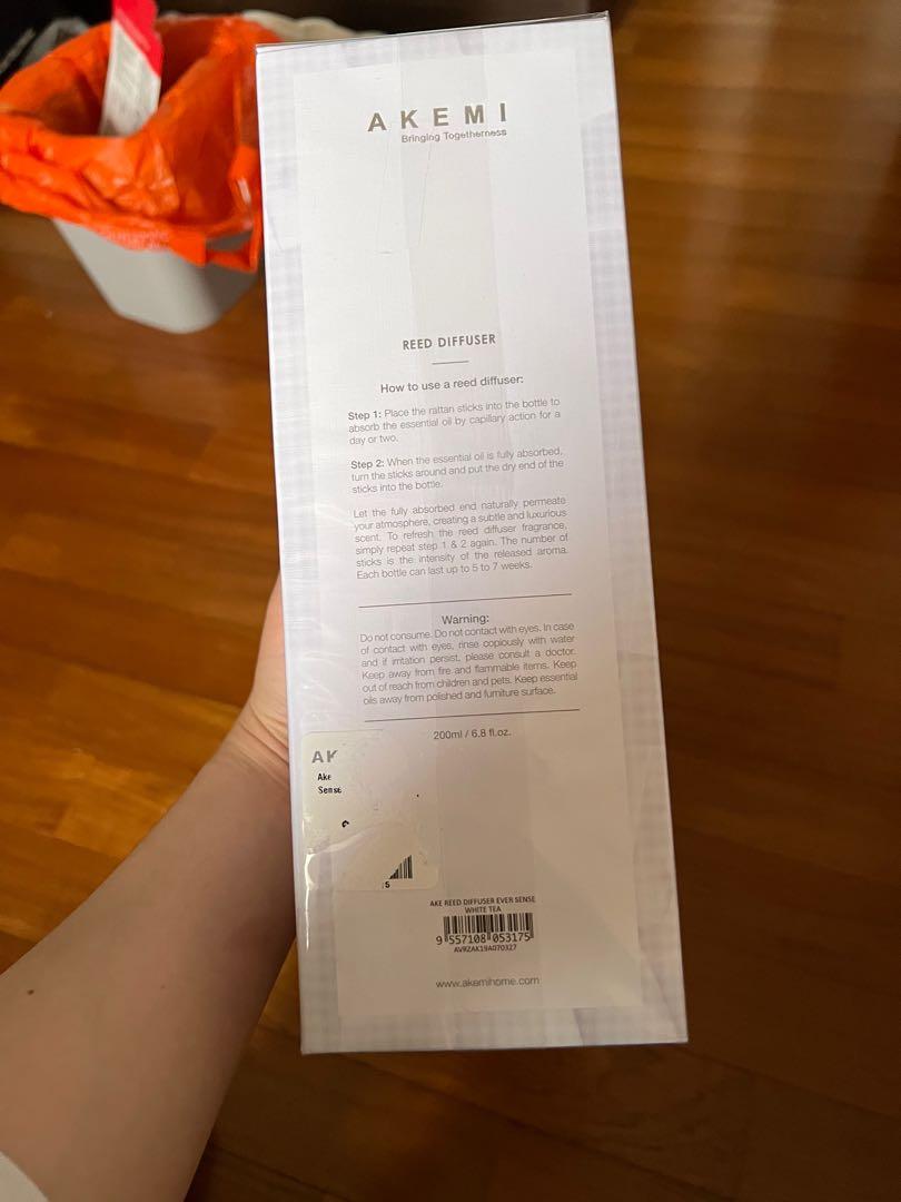 Akemi Reed Diffuser, Furniture & Home Living, Home Fragrance on Carousell