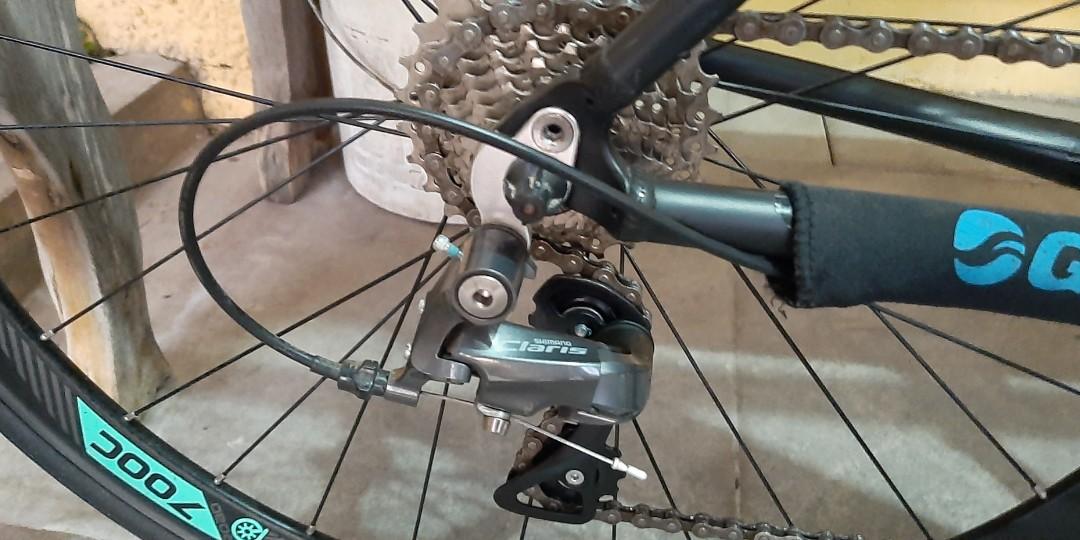 Atomic Villain 700C, 2020 Shimano Equipped with free helmet and bike ...