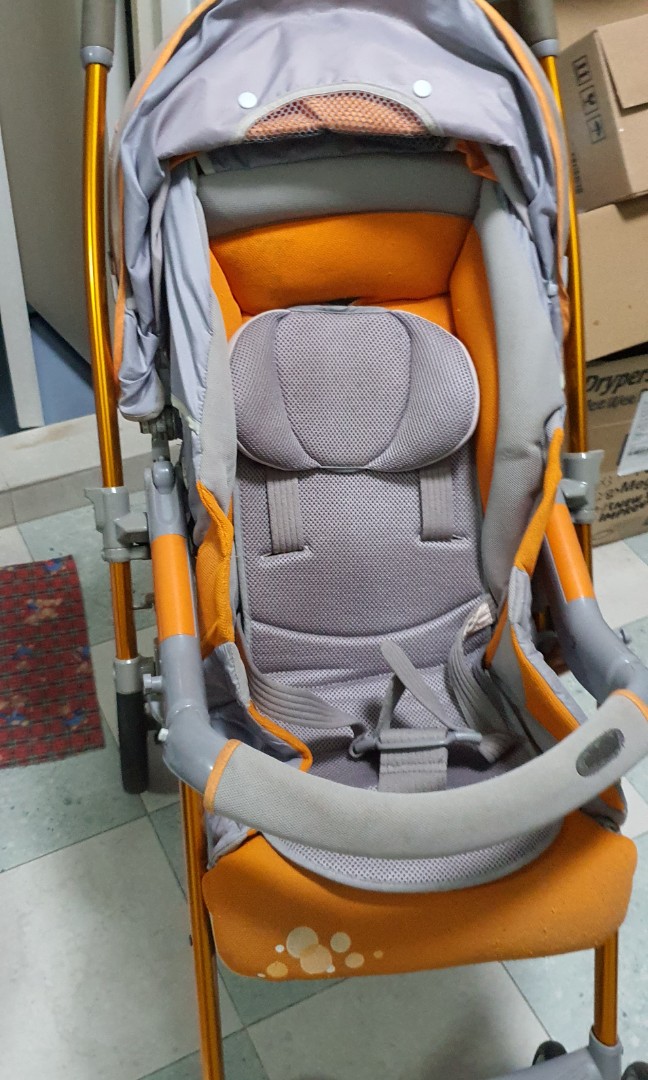 Combi stroller/pram, Babies & Kids, Going Out, Strollers on Carousell