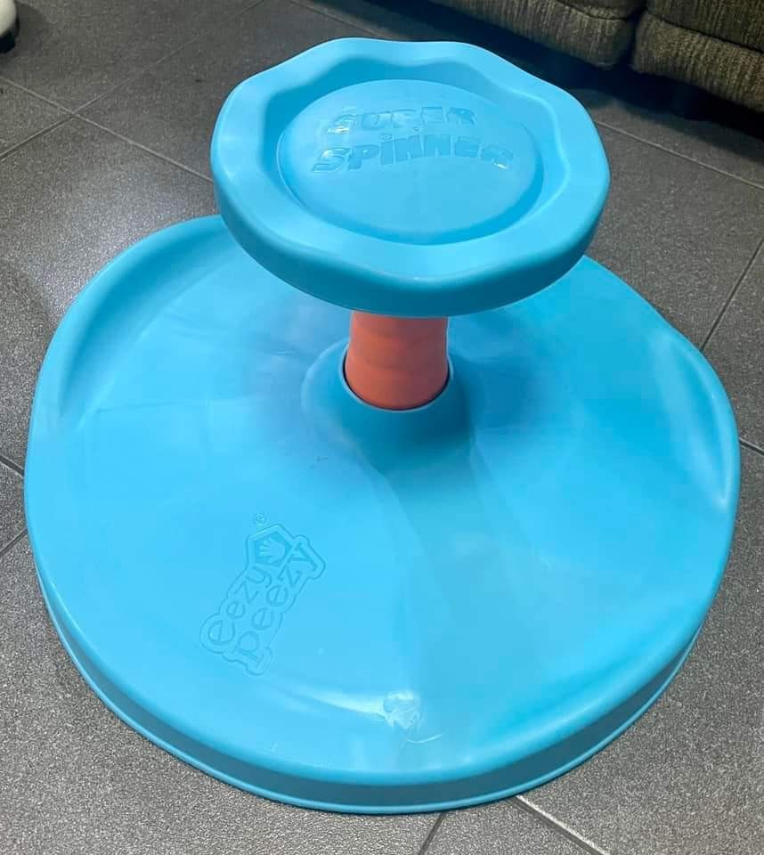 Eezy Peezy Super Spinner, Hobbies & Toys, Toys & Games on Carousell