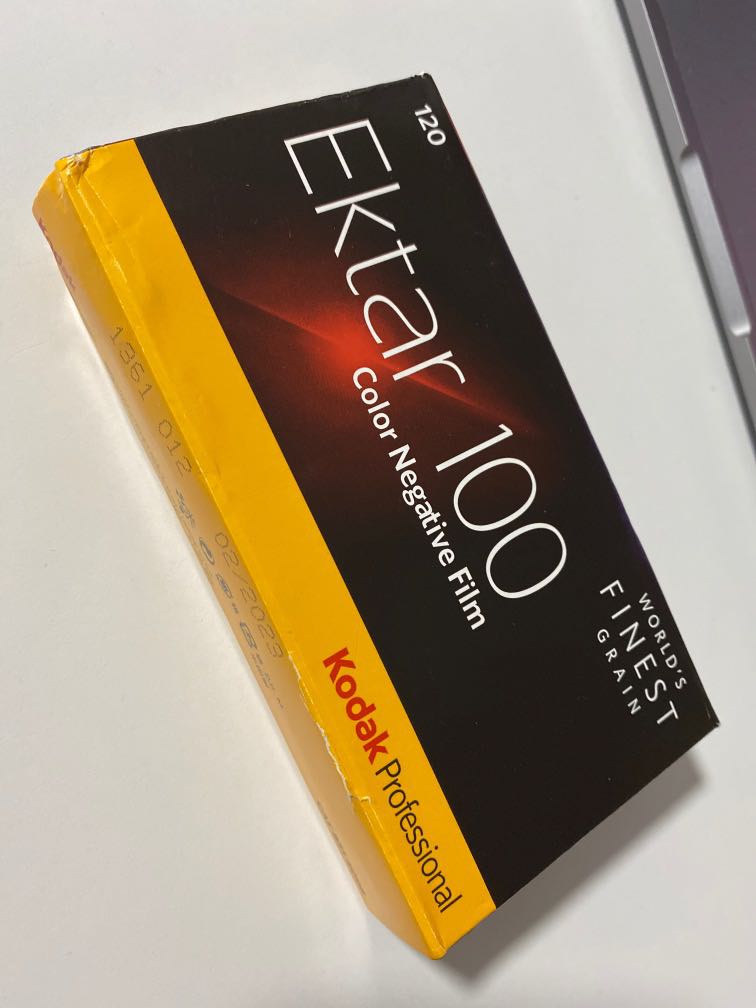 Kodak Ektar 100 120mm color negative film (100 ISO - 5 rolls per pack ...