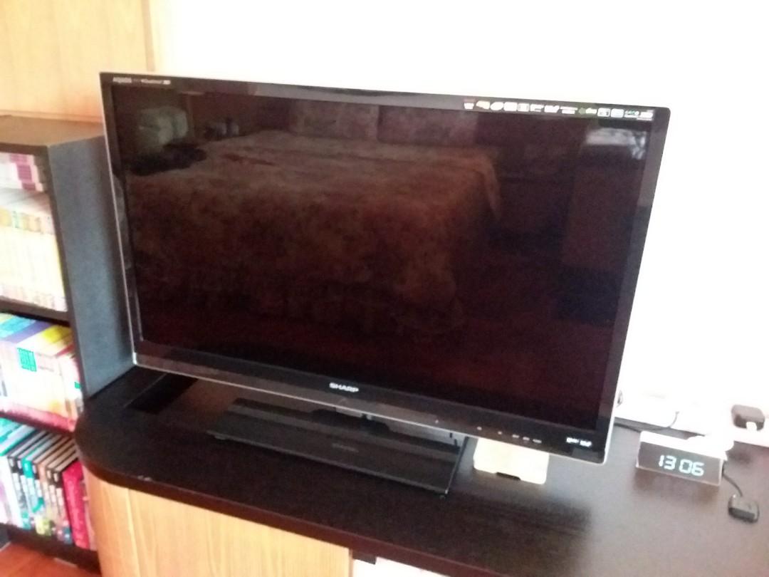 SHARP AQUOS Quattron 3D. 40 inch TV. Good condition., TV & Home ...