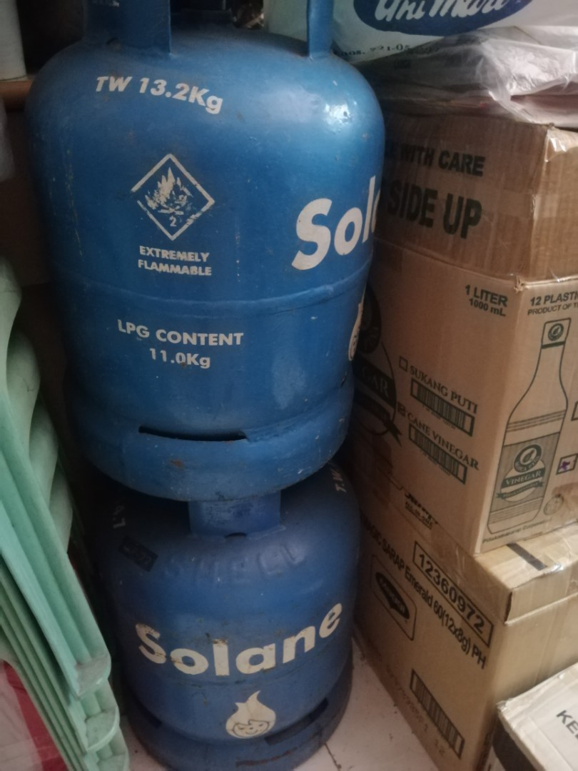 Solane lpg tank. 2pcs, Furniture & Home Living, Kitchenware & Tableware ...