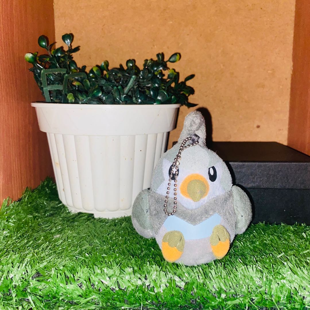 Starly - Banpresto pokemon plush, Hobbies & Toys, Collectibles ...