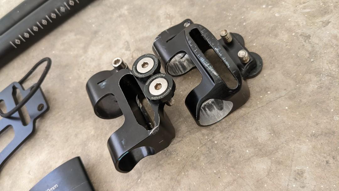 Tririg Alpha X Bars with Drag2Zero elbow cups & Zipp Vuka Alumina 70mm ...