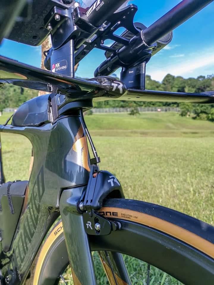 Tririg Alpha X Bars with Drag2Zero elbow cups & Zipp Vuka Alumina 70mm ...