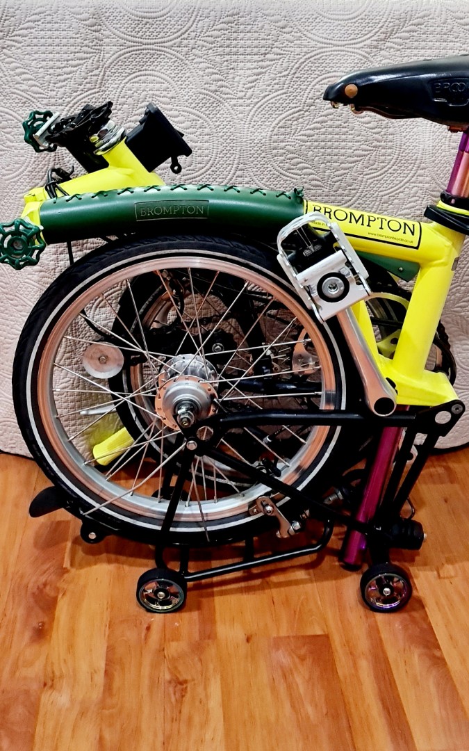 Used Brompton M3L Yellow Black Brompton Yellow, Sports Equipment ...