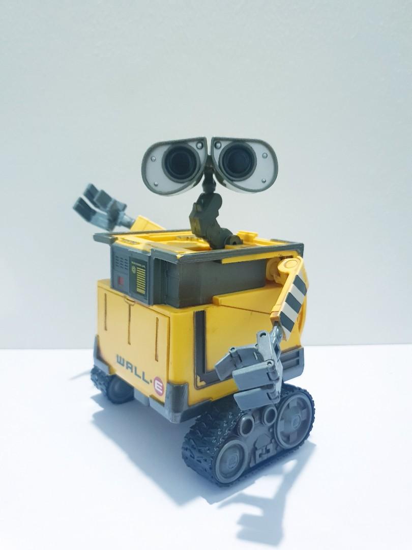 Wall-e, Hobbies & Toys, Collectibles & Memorabilia, Fan Merchandise on ...
