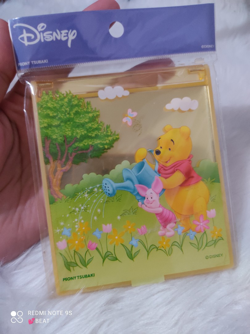 Winnie the Pooh Mirror, Hobbies & Toys, Toys & Games on Carousell