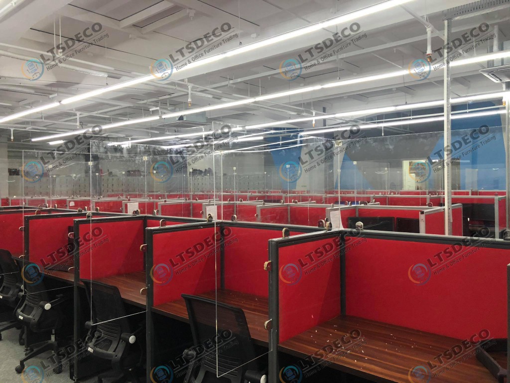 WORKSTATION TABLE WITH SHARING PANEL OFFICE PARTITIONS, Furniture ...