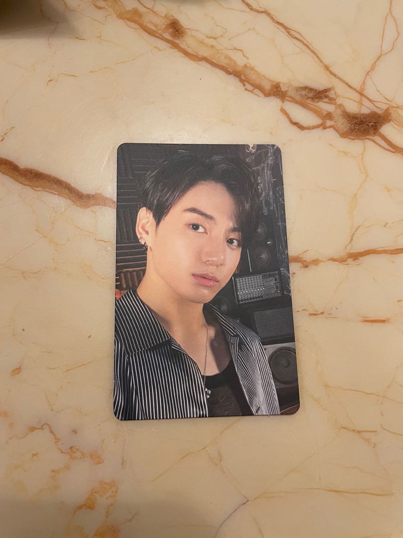 [WTS] Bts Jungkook BE photocard, Hobbies & Toys, Memorabilia & Collectibles, K-Wave on Carousell