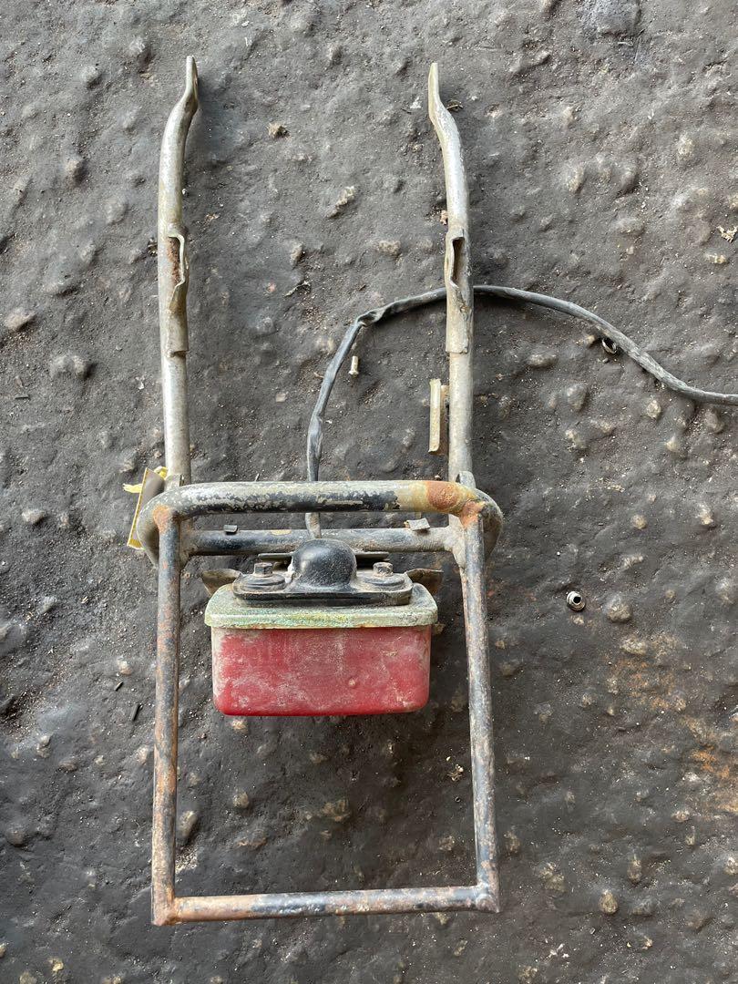 Yamaha RX100 rear light wit metal set, Motorbikes on Carousell