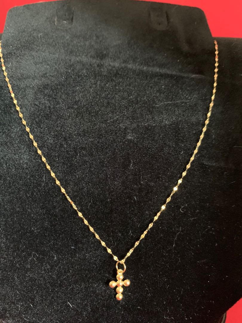 *Sale* 18k Saudi Gold Dancing Chain with Cross Pendant, Women's Fashion ...