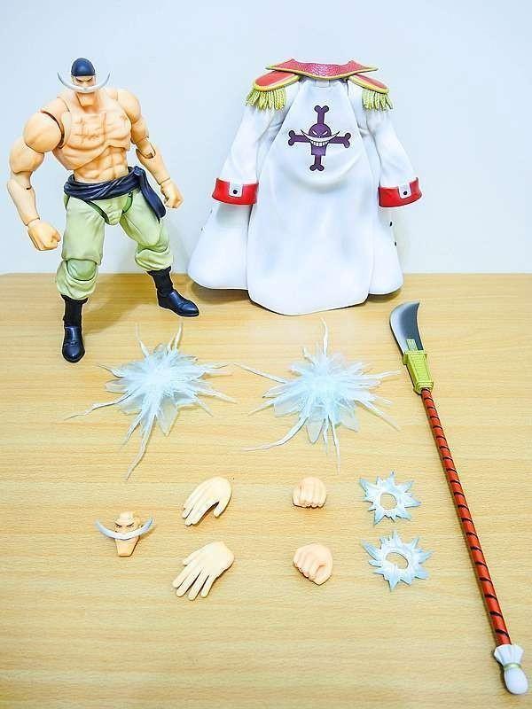 海賊王 (日版 銀證) VAH 白鬍子 白胡子 艾德華 紐蓋特 可動人偶 MEGAHOUSE ONE PIECE VARIABLE ...