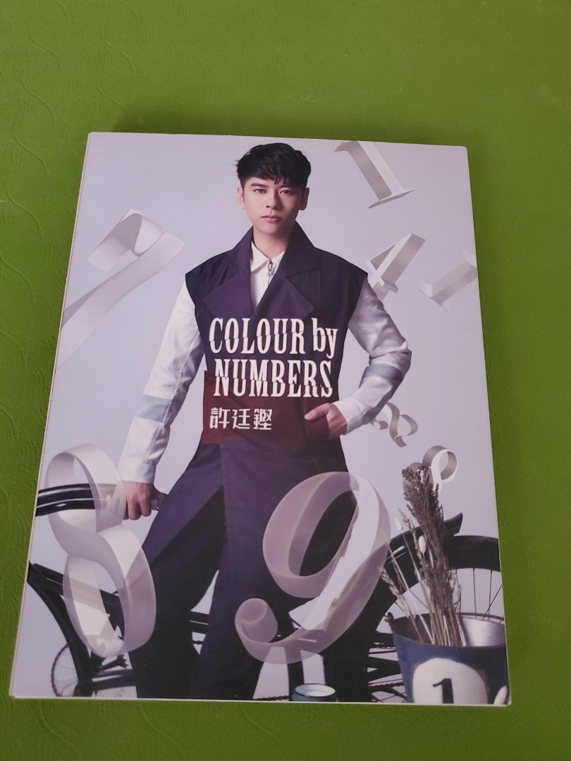 許廷鏗 colour by numbers CD, 興趣及遊戲, 音樂樂器 & 配件, 音樂與媒體 - CD 及 DVD - Carousell