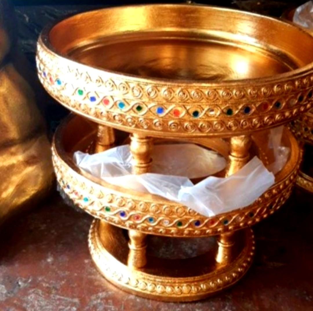 Altar Wooden Offering Plates, Hobbies & Toys, Memorabilia ...