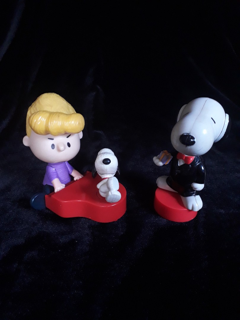 Collectible McDo Snoopy Toys, Hobbies & Toys, Toys & Games on Carousell