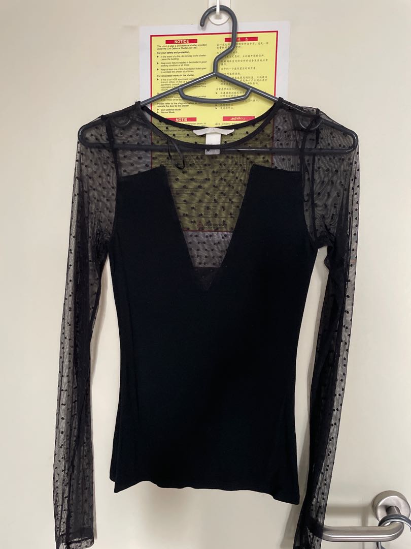 H&M Black Sheer Block Top, Women's Fashion, Tops, Blouses on Carousell