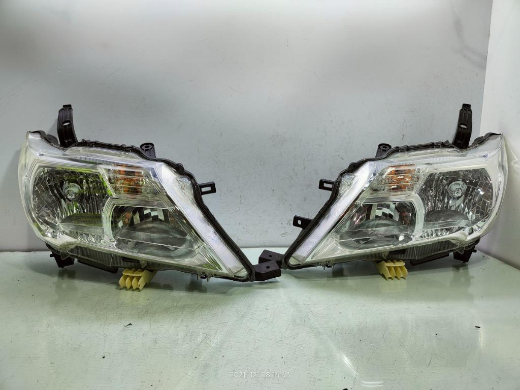 JDM Nissan Serena C26 Highway Star 2010-2013 Front Head Lights Lamps ...
