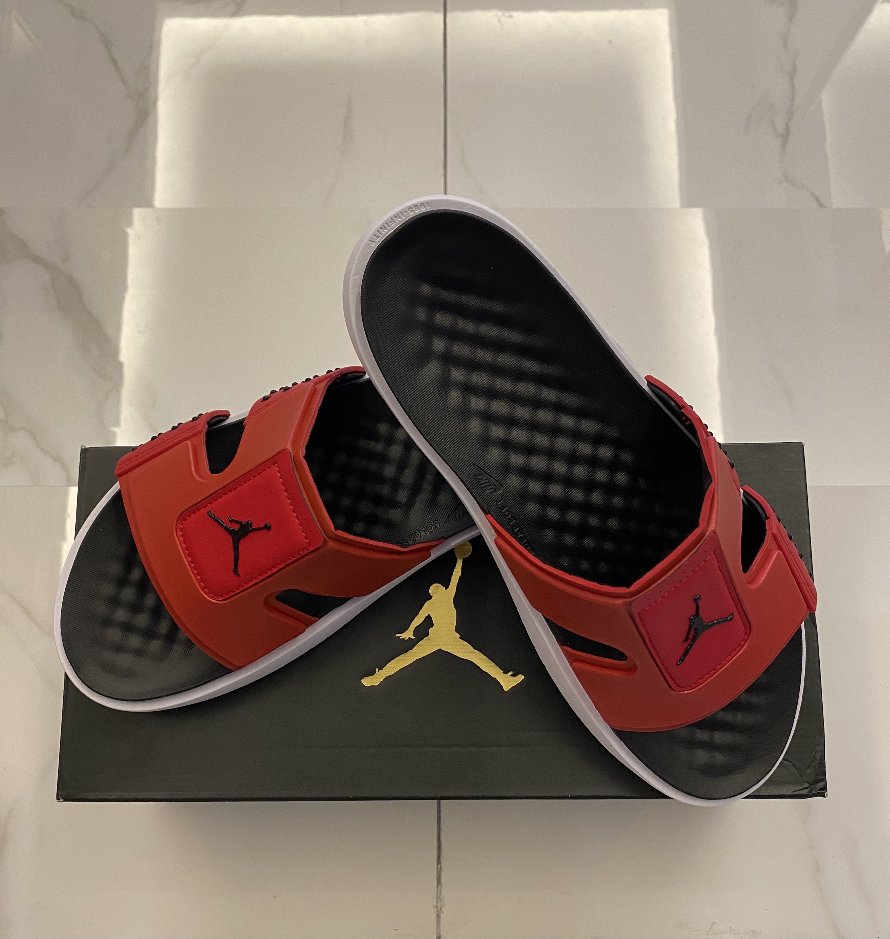 Jordan Hydro 8 Slides, Men's Fashion, Footwear, Flipflops and Slides on ...