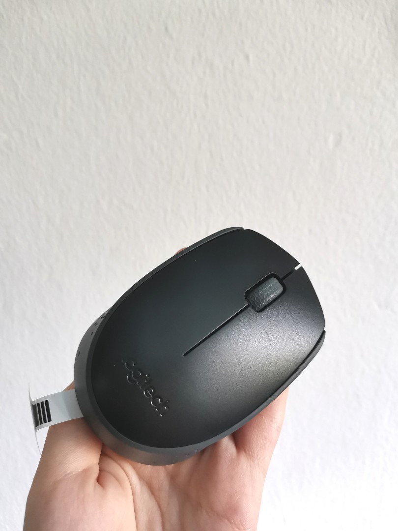 Brand new Logitech wireless mouse M170, Computers & Tech, Parts ...