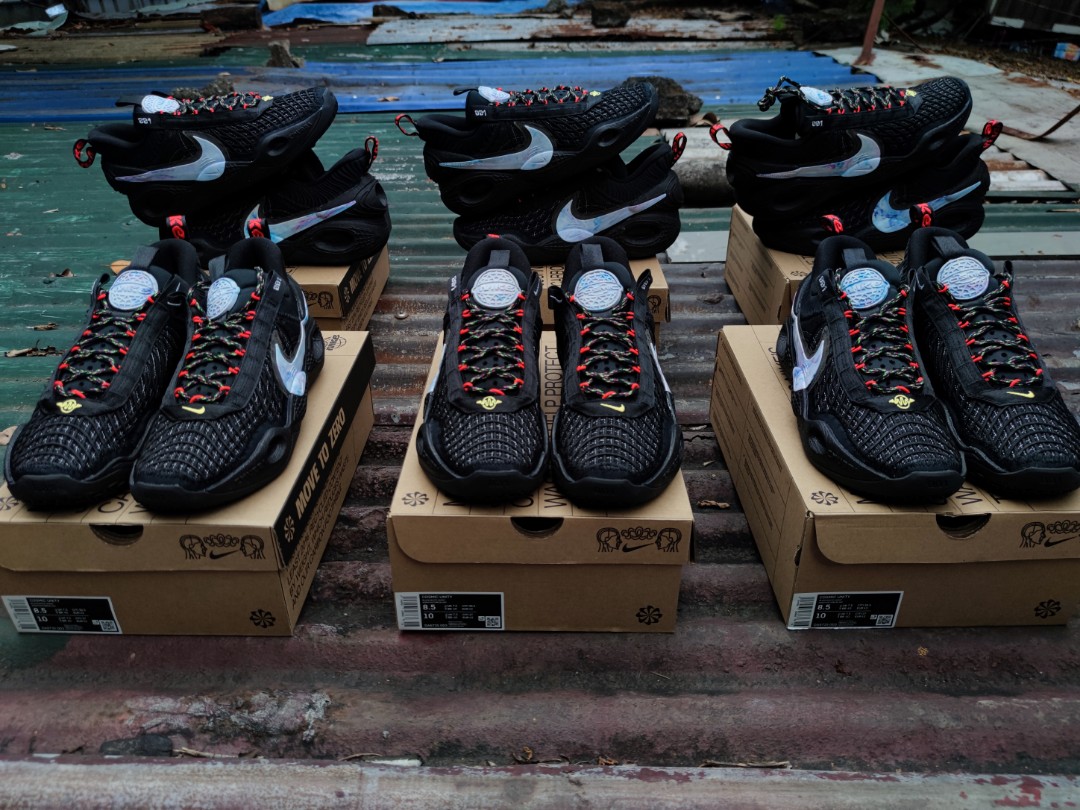 Nike Cosmic Unity, Men's Fashion, Footwear, Sneakers on Carousell