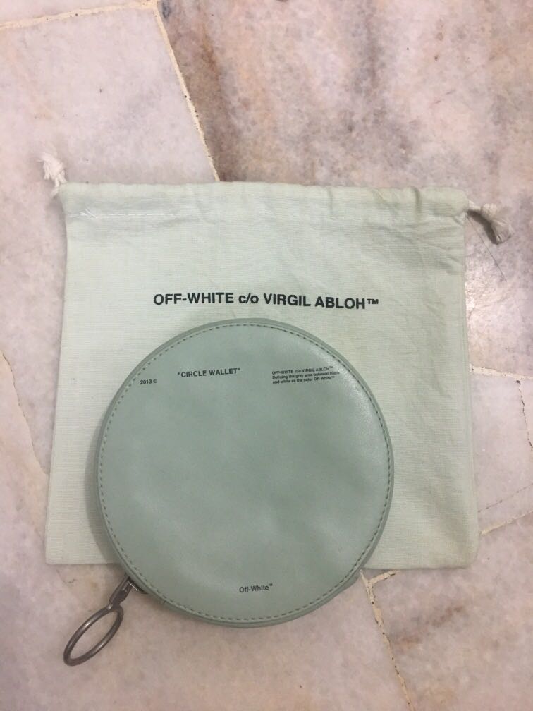 Off-white Circle Wallet limited edition Mint Colour sold out, Women's ...