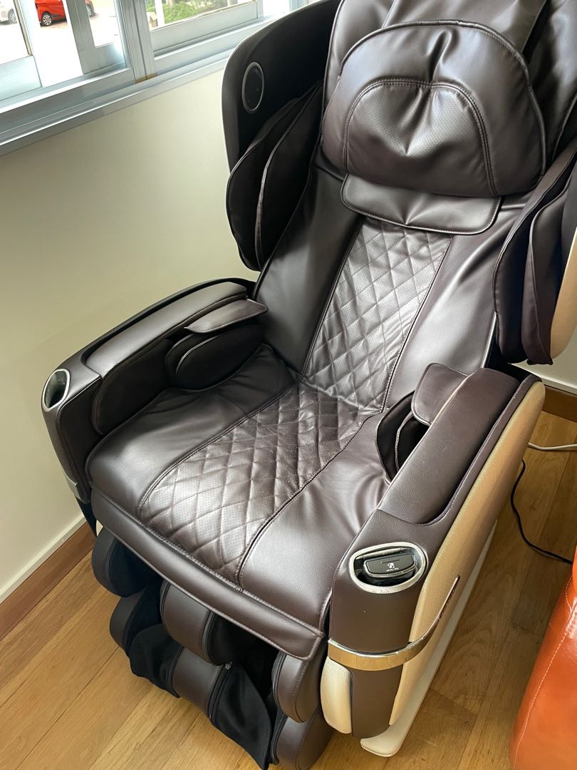 Osim Massage Chair ulove, Furniture & Home Living, Furniture, Chairs on ...