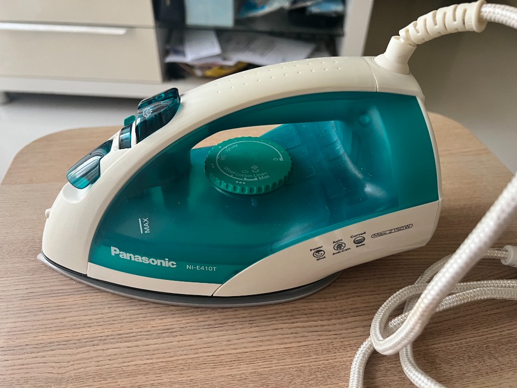 Panasonic irons, TV & Home Appliances, Irons & Steamers on Carousell