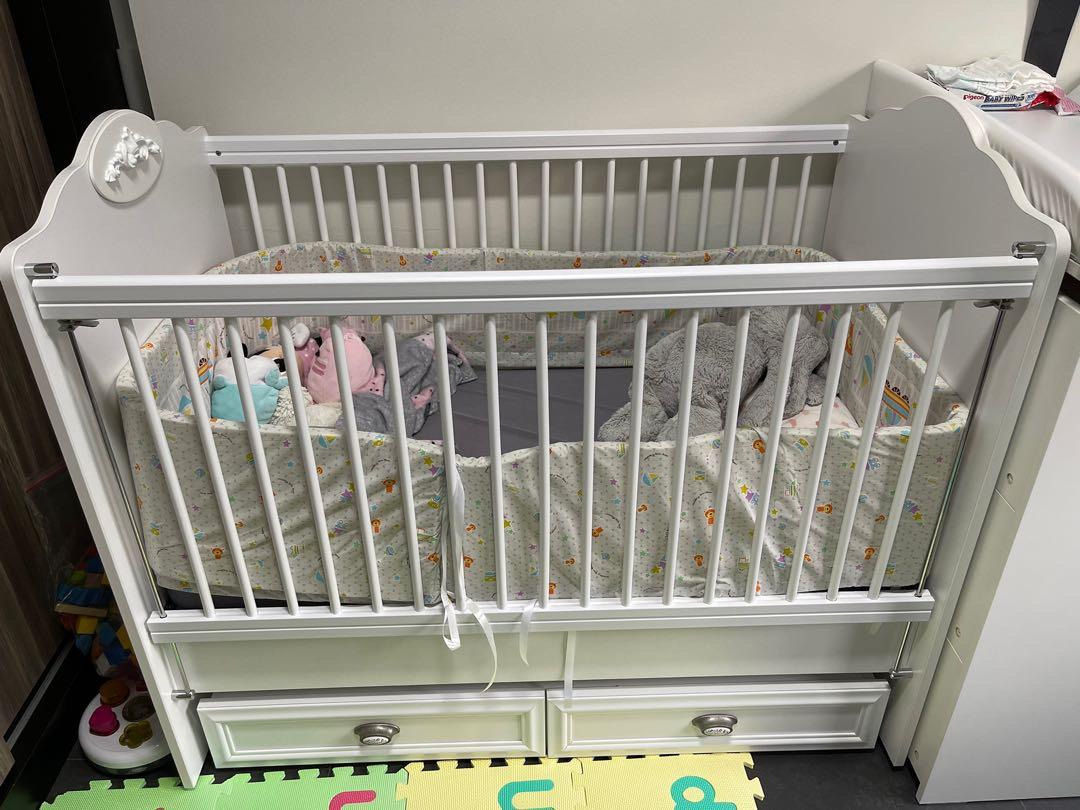 Princess Cot, Babies & Kids, Baby Nursery & Kids Furniture, Cots ...
