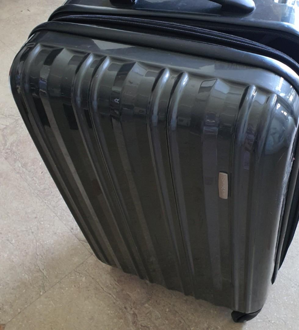Samsonite Luggage (no TSA lock), Hobbies & Toys, Travel, Luggage on ...